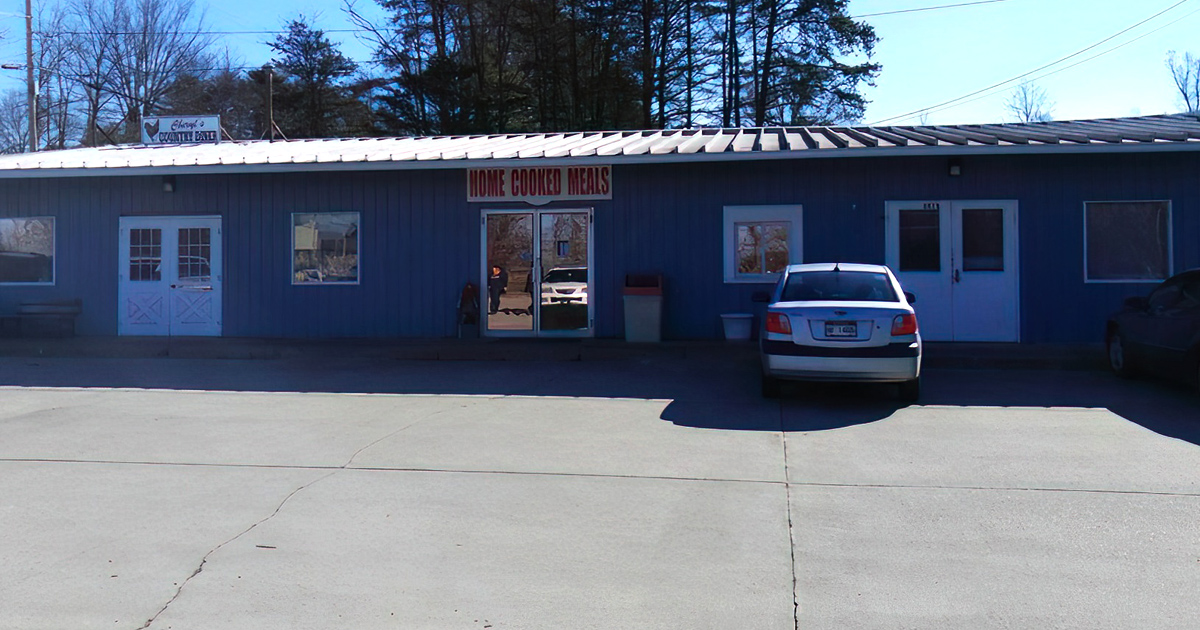 This Old-Fashioned Diner In West Virginia Has A Pulled Pork Sandwich ...