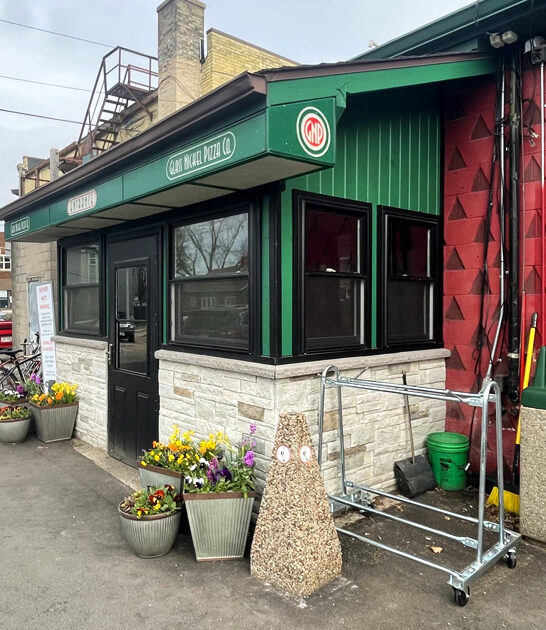 wisconsin no frills restaurants ftr