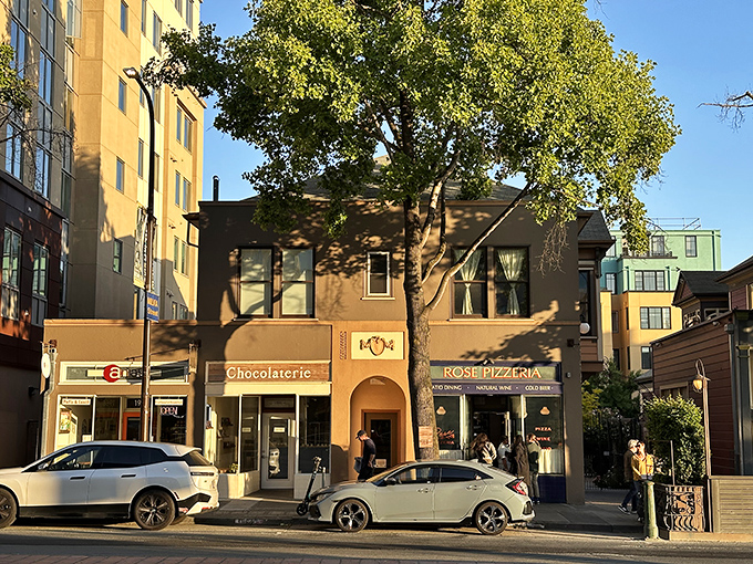 Nestled among Berkeley's eclectic architecture, Rose Pizzeria's charming exterior stands ready to transform your ordinary day into an extraordinary culinary adventure.