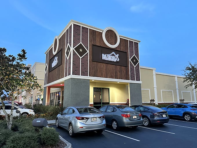 Da Silva's distinctive wood-paneled exterior stands out like a culinary beacon in Orlando. Architectural flair that hints at the flavor adventure waiting inside.