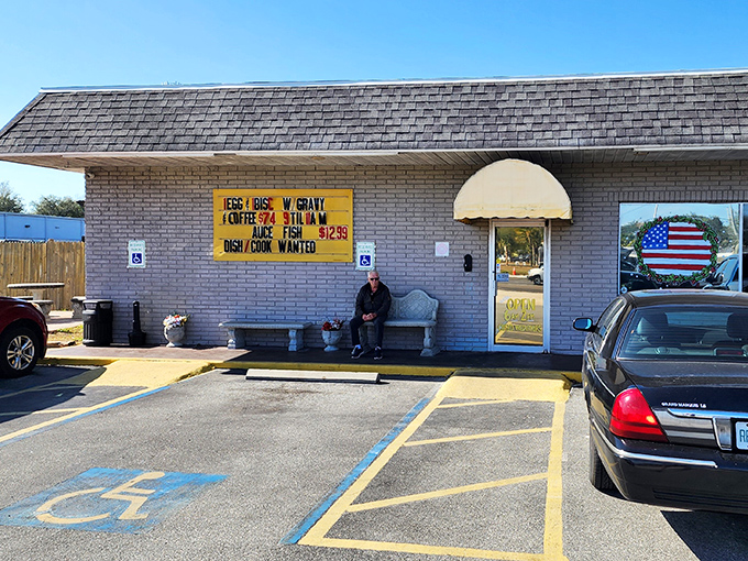 The humble exterior of Grannie's belies the culinary treasures within. That yellow sign is like a beacon of breakfast hope on US Highway 19.