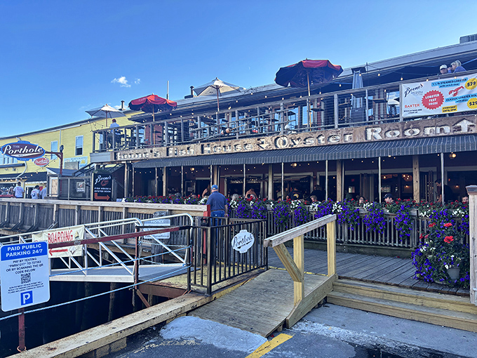 The waterfront view at Boone's is so spectacular, you might forget to look at your food&mdash;but only momentarily.