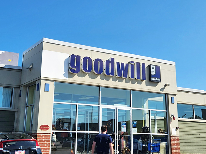 Blue skies and big bargains await at this retail wonderland, where one person's castoffs become another's newfound treasures.