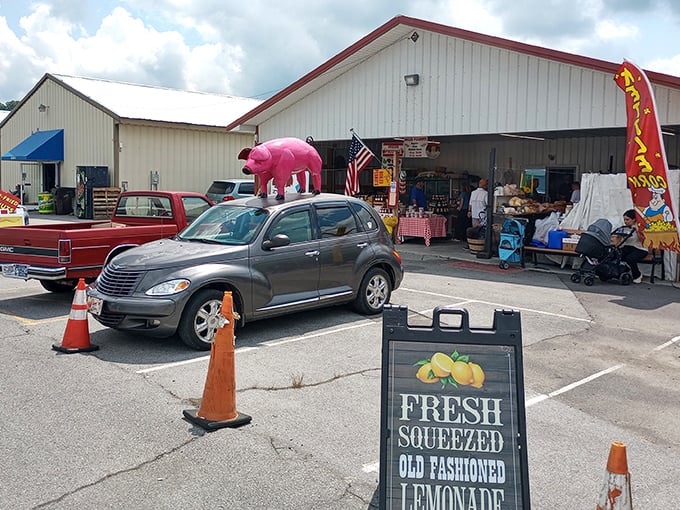 Nothing says "authentic flea market experience" quite like a giant pink pig on a car roof and the promise of fresh-squeezed lemonade.