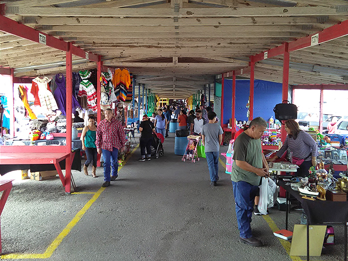 The treasure hunt begins! Bussey's covered walkways stretch like runways of possibility, where one person's castoffs become another's must-haves.