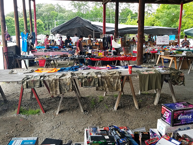 The covered stalls at Jefferson Flea Market offer everything from household essentials to unexpected treasures. Bargain hunting nirvana under one sprawling roof!