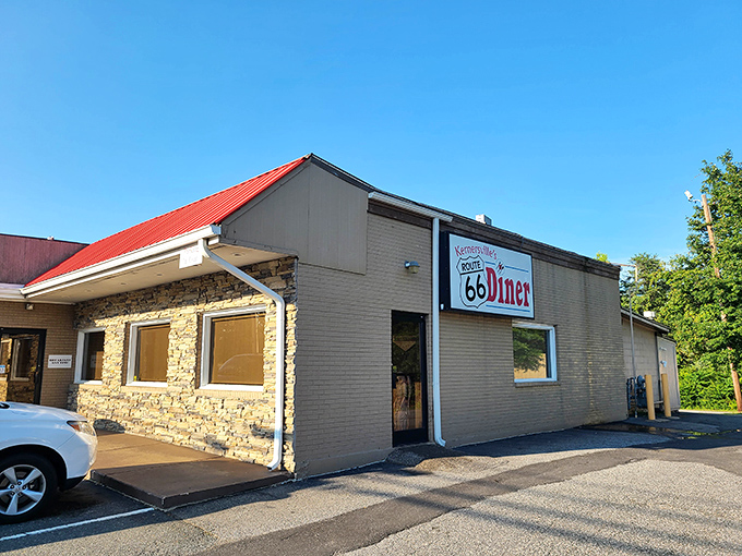 Sometimes the best treasures come in unassuming packages&mdash;this stone-accented gem proves that theory deliciously right.