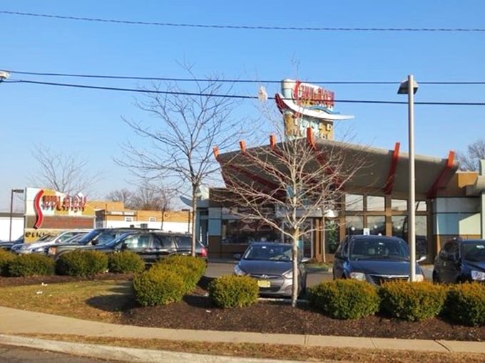 The Skylark's distinctive mid-century modern exterior stands like a beacon of hope for hungry travelers along Route 1 in Edison.