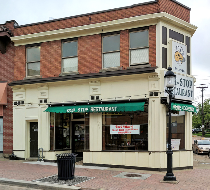 "Home cooking" sign got me! This Pittsburgh Dor-Stop gem, featured on Diners, Drive-Ins and Dives, promises a delicious, comforting journey back in time.