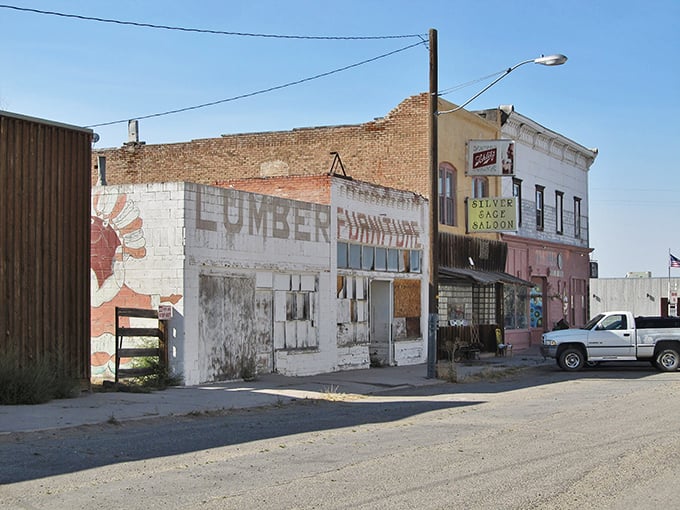 Main Street tells stories without saying a word. Faded "LUMBER" signs and the Silver Sage Saloon stand as living witnesses to Wyoming's resilient spirit.