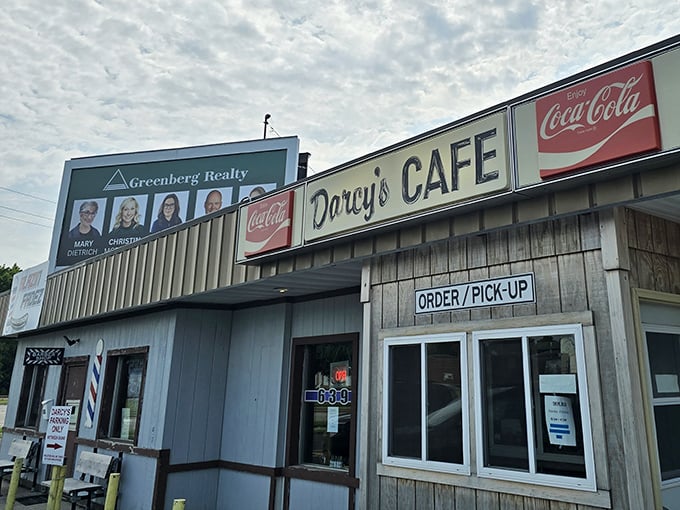 That unassuming facade holds more breakfast magic than a dozen trendy brunch spots combined, vintage Coca-Cola signs included.