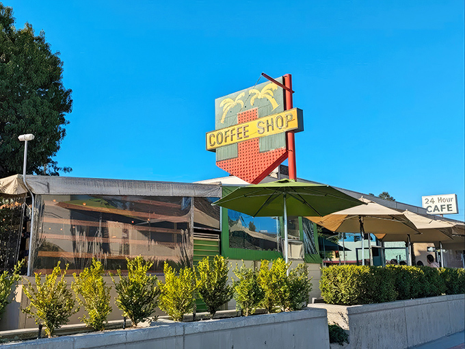 That classic neon sign beckons! This Bakersfield gem promises country fried steak so good, it should have its own theme song.