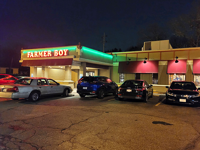 At night, the neon-lit exterior transforms into a late-dinner lighthouse, guiding hungry travelers to comfort food when chain restaurants just won't cut it.