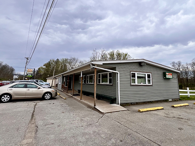 Sometimes the best treasures come in humble packages &ndash; Ruthie's proves that theory deliciously right.