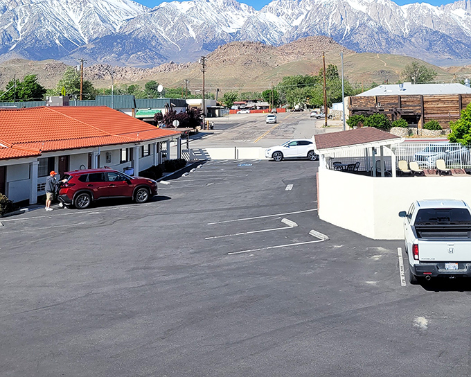 The ultimate room with a view! Lone Pine's modest motels offer what luxury hotels can't buy &ndash; front-row seats to nature's most spectacular mountain show.