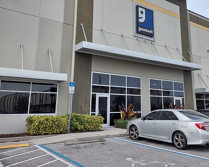 The unassuming exterior of bargain paradise. Like a treasure chest, it's what's inside that counts at this Orlando discount mecca.