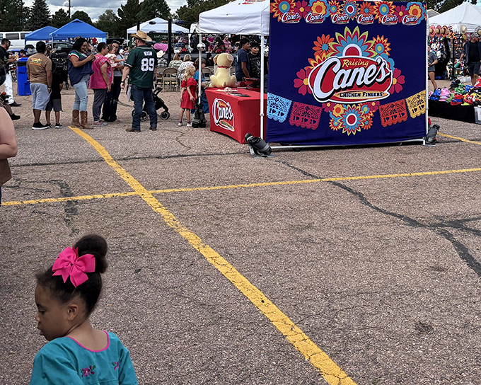 The weekend bazaar in full swing! Colorful tents, eager shoppers, and that unmistakable energy of treasure hunters on the prowl.
