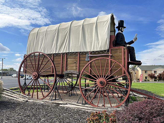 The ultimate road trip photo op! Lincoln's giant covered wagon stands proudly against the Illinois sky, making your family station wagon feel decidedly inadequate.