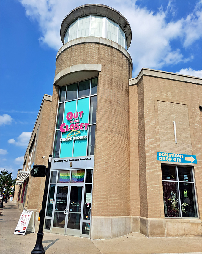 The architectural equivalent of a warm welcome, this distinctive turquoise-branded corner building stands like a beacon of bargain possibilities on Columbus's 5th Avenue.