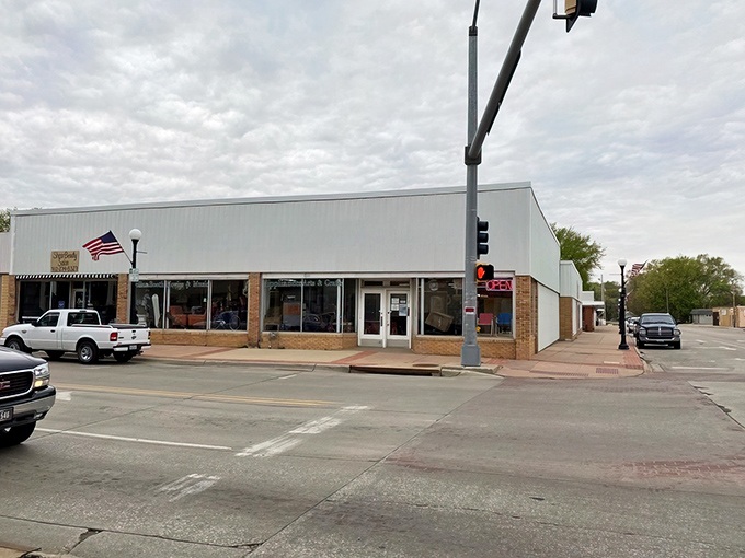 The unassuming exterior of Peter's Park Flea Market hides a treasure trove within, like finding a secret portal to the land of forgotten treasures.