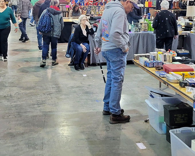 The market's magic lies in these moments&mdash;strangers united in the thrill of the hunt, examining merchandise with the focus of archaeologists at a dig site.