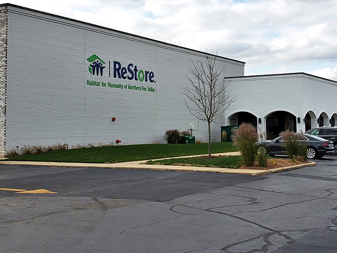 Where one person's renovation leftovers become another's design inspiration.