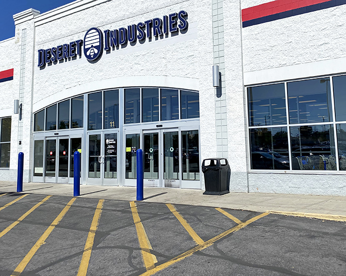 The gleaming white fa&ccedil;ade of Deseret Industries stands like a retail promised land, beckoning bargain hunters with its siren call of secondhand treasures.