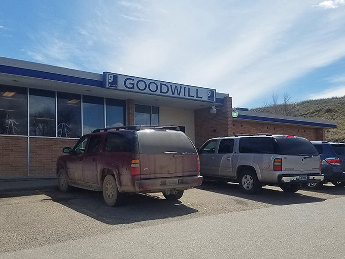 The unassuming exterior of Casper's Goodwill belies the treasure trove within—like finding a five-star restaurant in a gas station.