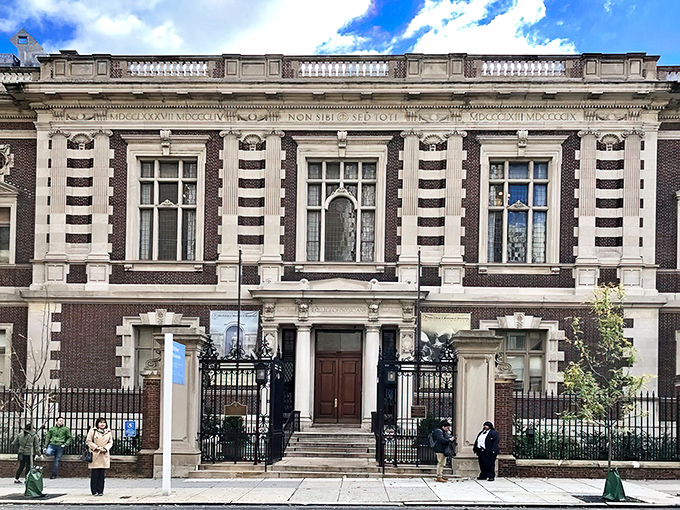 The stately fa&ccedil;ade of the M&uuml;tter Museum looks more like a place where you'd discuss fine art, not preserved human colons.