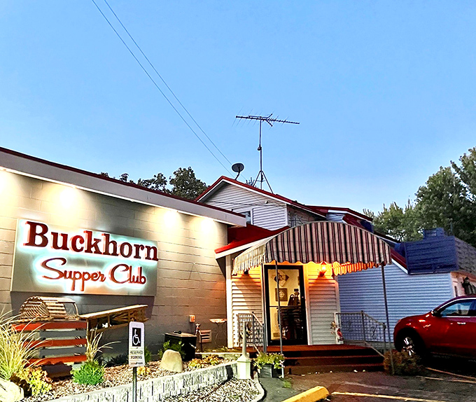 Evening vibes at the classic Buckhorn Supper Club in Milton, Wisconsin! Ready for a wonderful experience in this inviting spot. Such a gem!