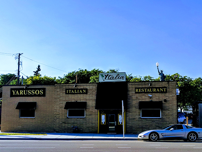 The unassuming brick fa&ccedil;ade of Yarusso Bros has been welcoming hungry St. Paul residents since long before "foodie" was even a word.