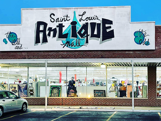 By day or night, this unassuming exterior conceals a wonderland of memories and masterpieces waiting to be discovered by the curious explorer.