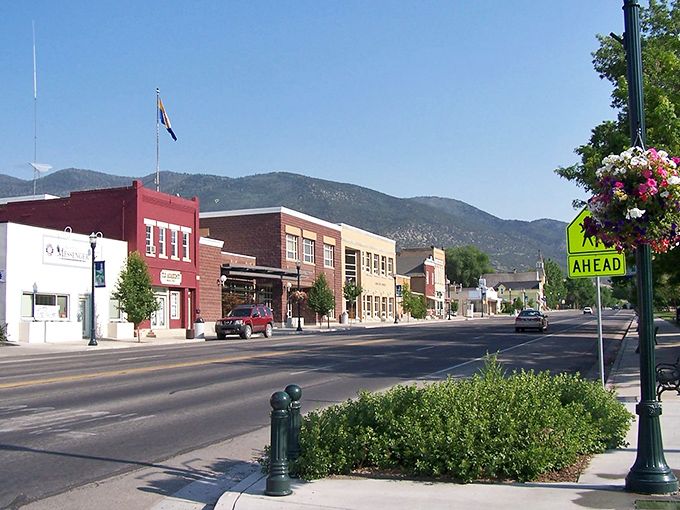 Main Street Manti welcomes you with its classic brick buildings, mountain backdrop, and that small-town charm Hollywood tries so hard to recreate.