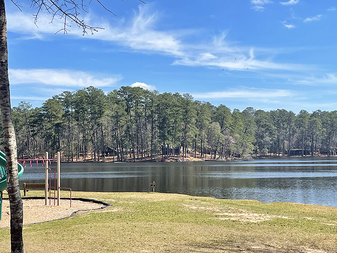 The perfect lakeside view that makes you wonder why you ever thought Netflix was better entertainment than this natural masterpiece.