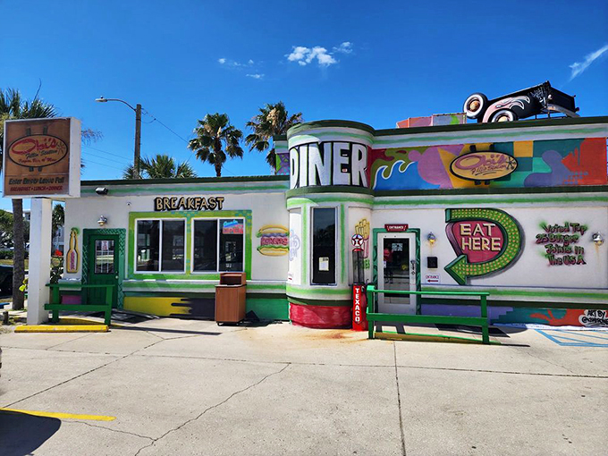 Like a rainbow collided with a 1950s postcard, Obi's exterior promises fun before you even park your car. The "EAT HERE" sign isn't subtle, but subtlety never filled an empty stomach.