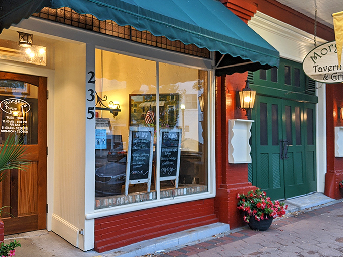 Step right up, folks! This historic New Bern spot promises a warm, inviting welcome and delicious comfort food.