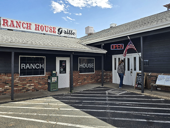 That red-lettered sign against the Arizona blue sky isn't just advertising—it's a promise of homestyle cooking that'll make you forget every fancy brunch you've ever had.