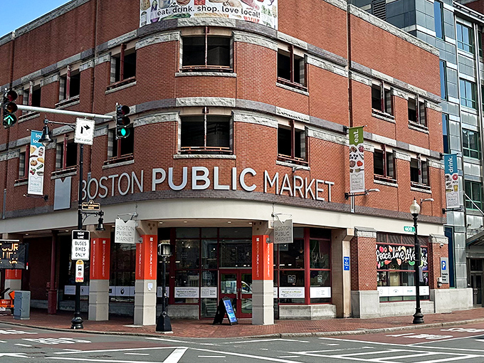 The iconic brick exterior of Boston Public Market stands proudly at the corner. Like a culinary lighthouse beckoning hungry souls home.