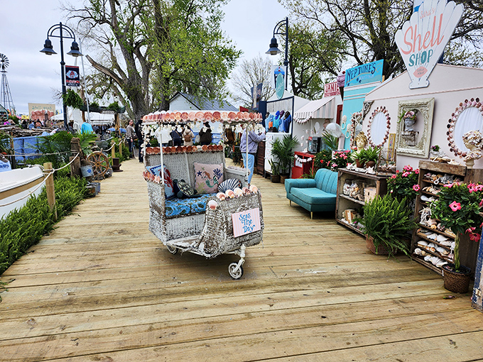 A turquoise dream come true! This Shell Shop display proves that coastal vibes can thrive perfectly in landlocked Nebraska.