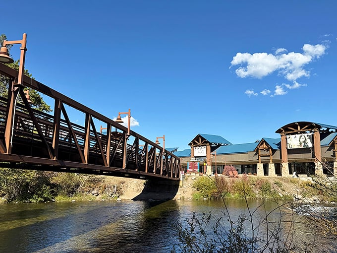 Where shopping meets nature &ndash; this pedestrian bridge over the Blue River connects retail villages while reminding you that yes, you're still in the mountains.