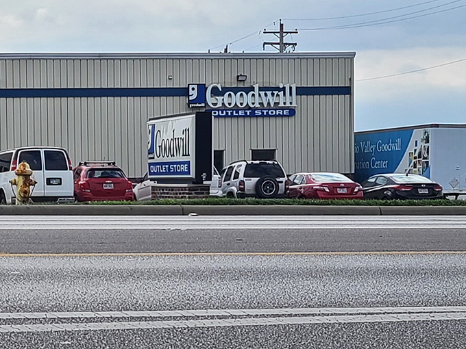 Pulling up to the ultimate treasure hunt spot! So many amazing deals and unique items waiting to be discovered inside.