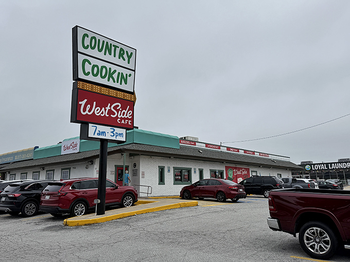 That unassuming white building with blue trim holds Fort Worth's best-kept breakfast secret inside.