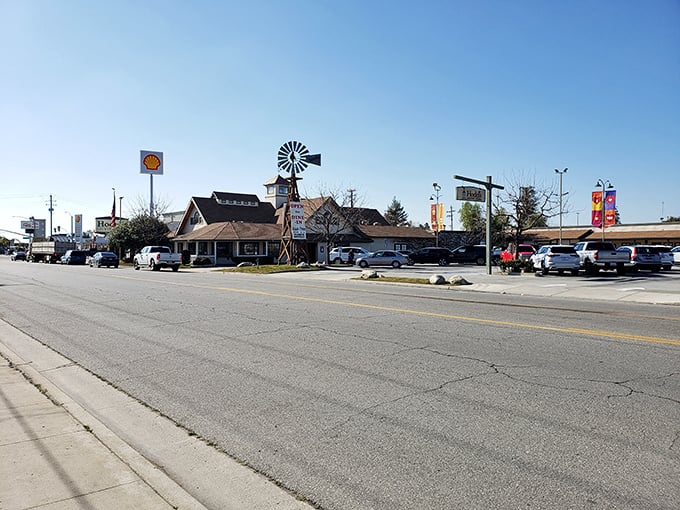 The farmhouse-style exterior of Hodel's stands like a beacon of comfort food hope in Bakersfield, promising all the homestyle cooking your stretchy pants can handle.