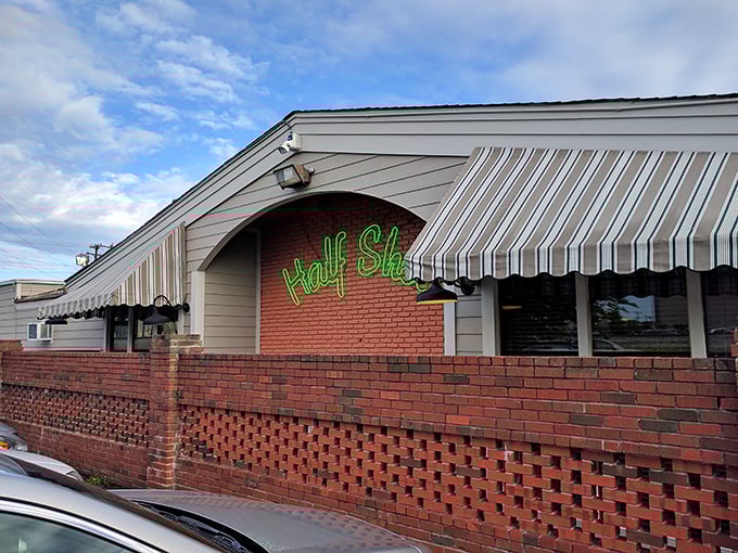 The welcoming, classic look of the Half Shell&mdash;a friendly Memphis tradition for great seafood dining.