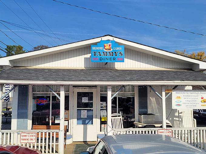 The classic white clapboard exterior of Tammy's Diner promises no-frills deliciousness that Virginia breakfast dreams are made of.