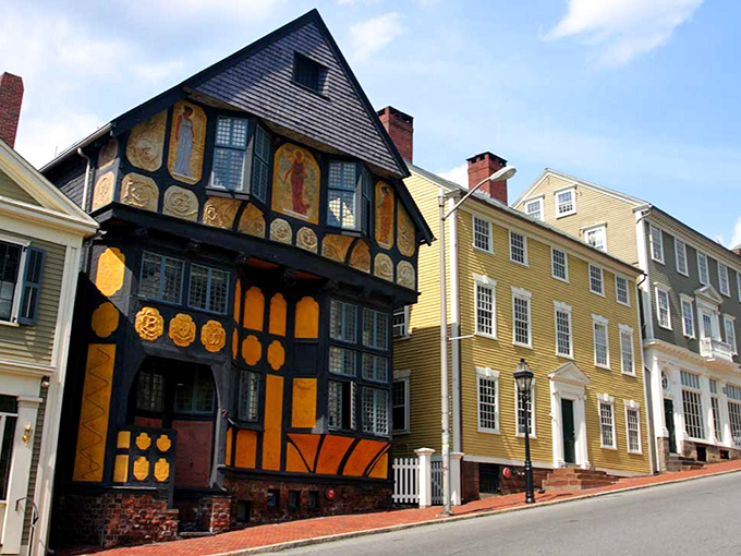 Tudor-style meets colonial neighbors in this architectural conversation that's been going on since the 1700s.