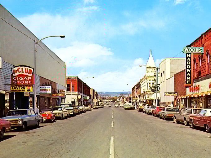 Downtown Ellensburg's historic brick buildings look like they were built specifically to photograph well on a sunny afternoon.