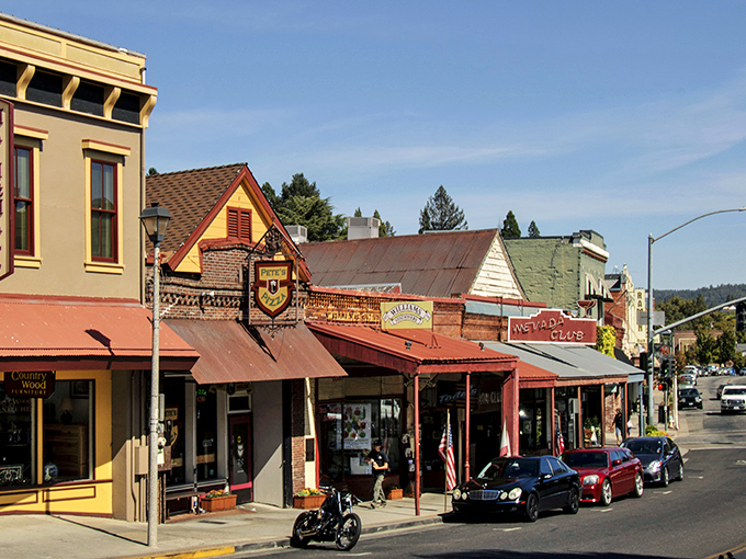 Downtown Grass Valley's historic facades transport you to the Gold Rush era, minus the dysentery and questionable hygiene practices.