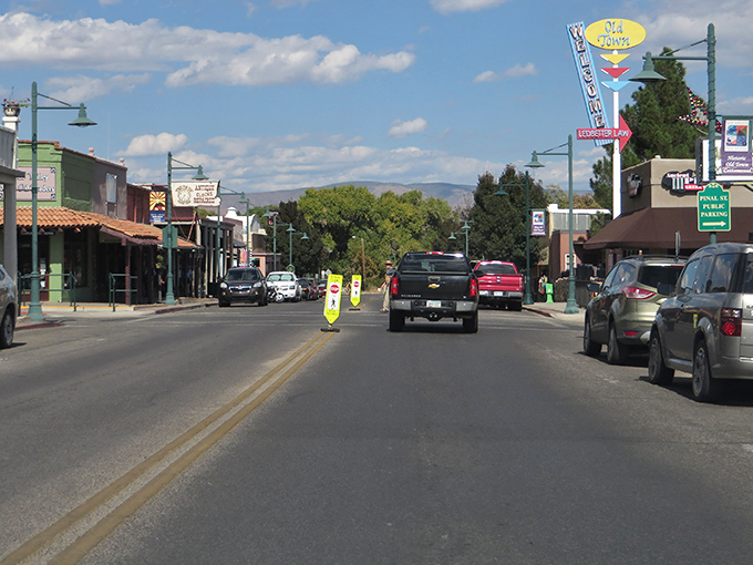 Main Street magic happens when small-town charm meets genuine hospitality in Cottonwood's welcoming embrace.