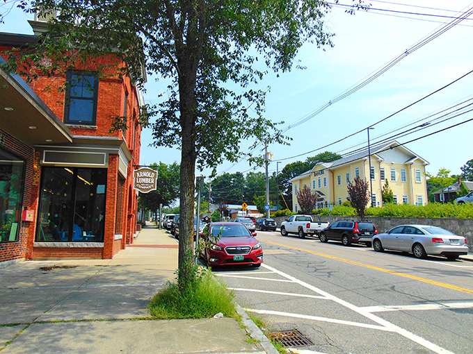 That perfect village vibe where parking spots actually exist and streets were made for wandering, not just commuting through life.